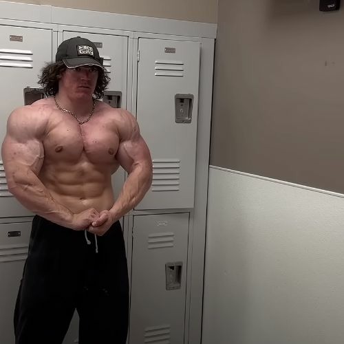 You can choose from any of the male physiques presented here, which ...